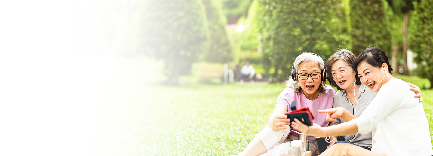 Senior Citizen Mobile Phone Plan | Seniors Go Digital | M1